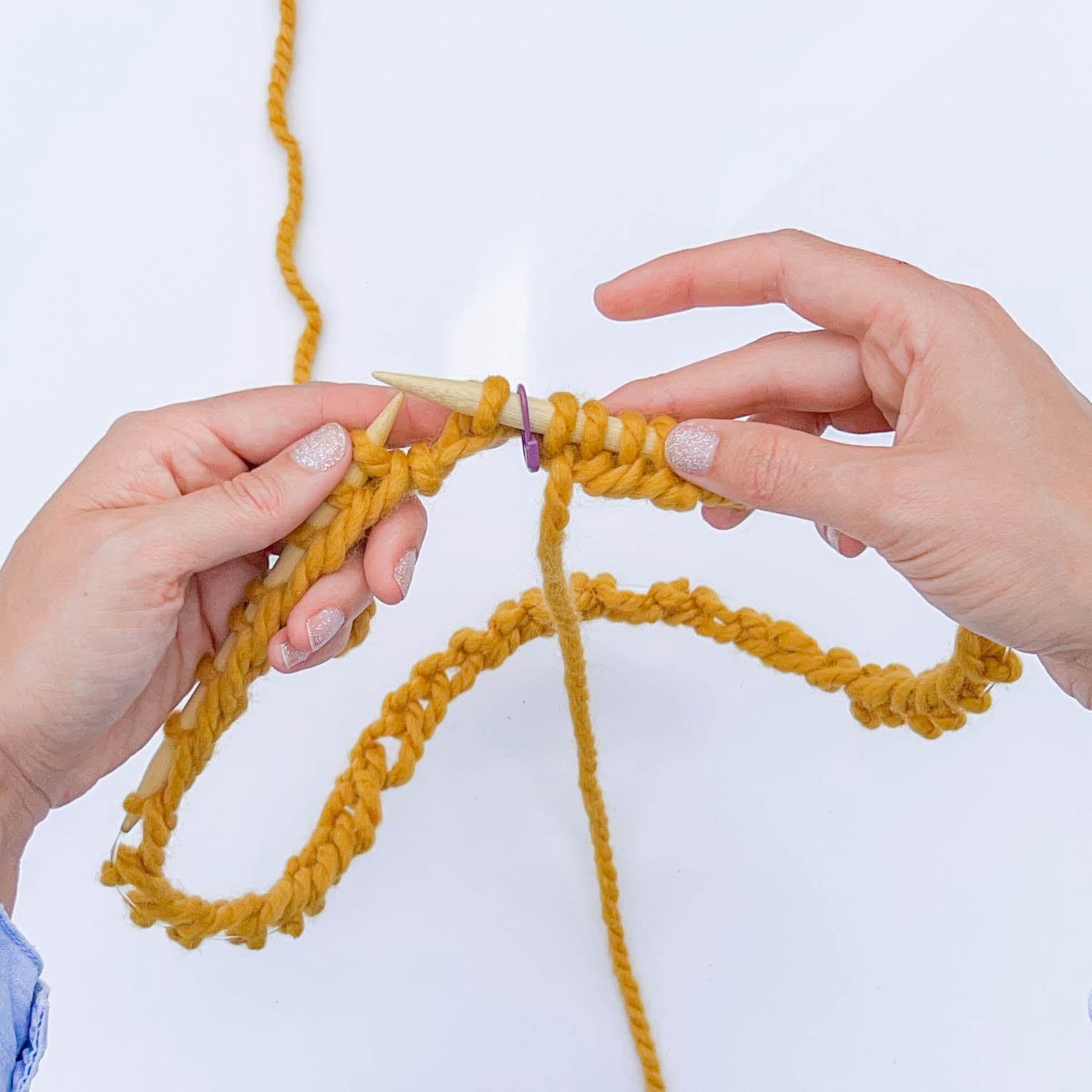 Knitting in the Round [5 Easy Steps]