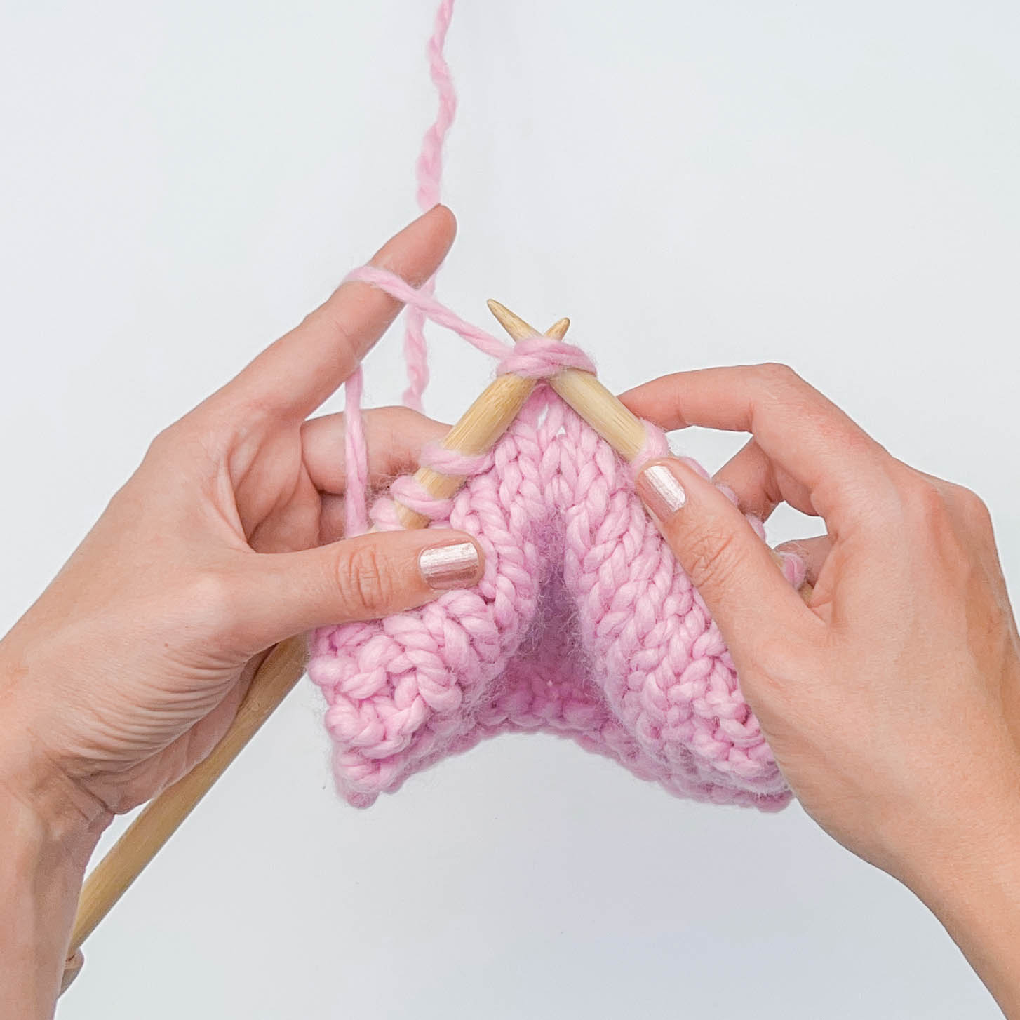 K2tog & SSK Knitting Decreases [5 Easy Steps]