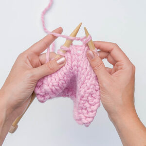 KFB Knitting and PFB Increases [4 Easy Steps]