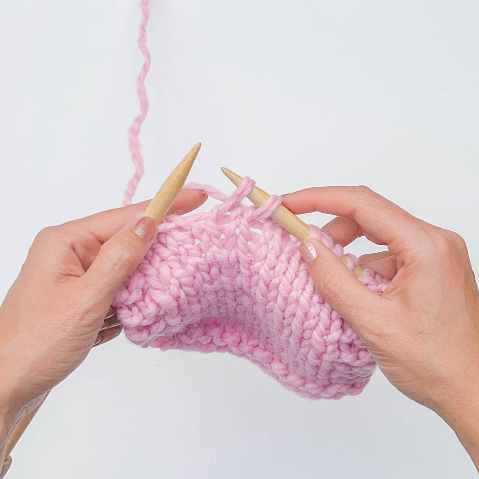 K2tog & SSK Knitting Decreases [5 Easy Steps]