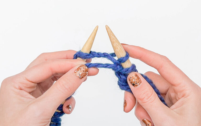 Tubular Cast On for Super Stretchy Knits [3 Easy Rows]