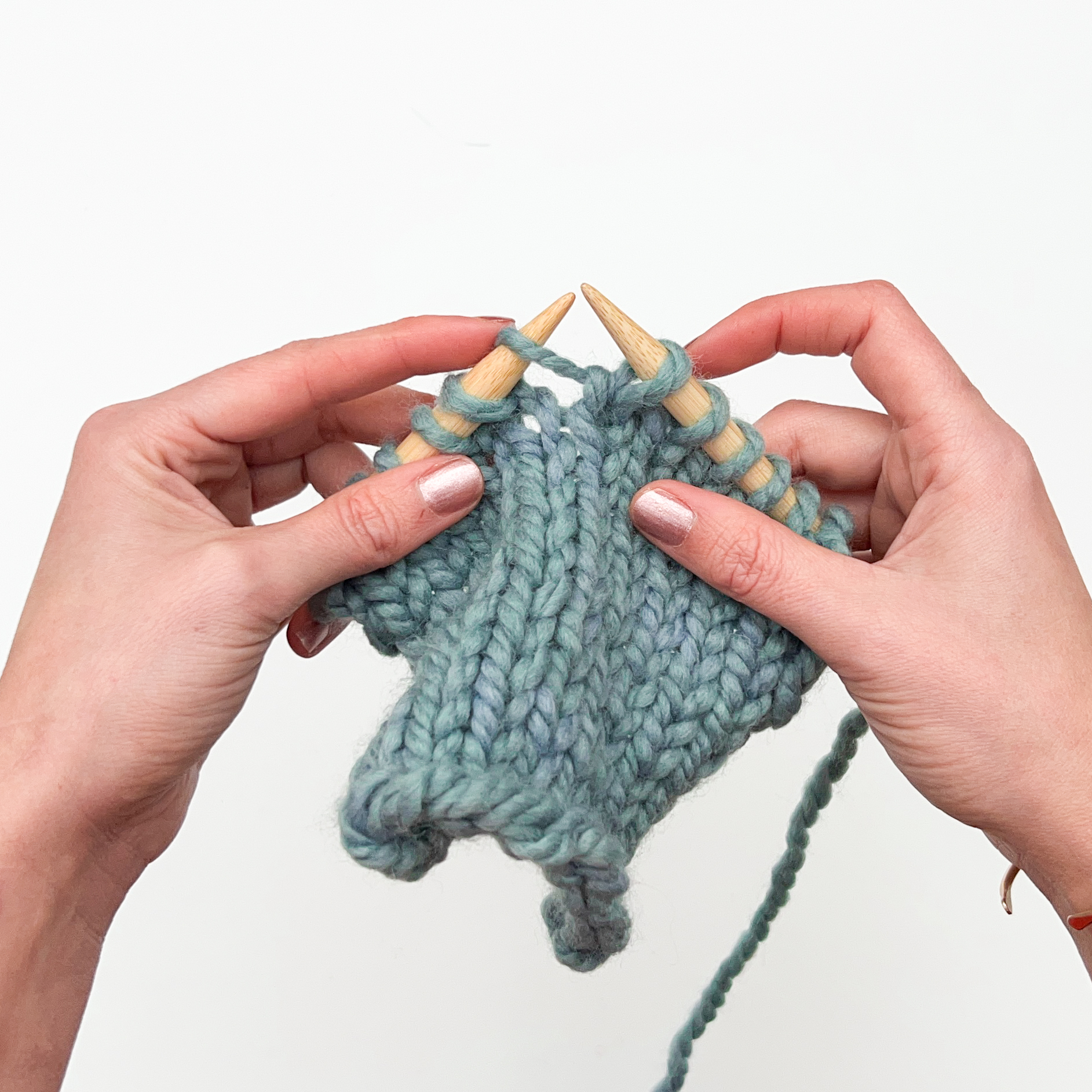 M1L Knitting & M1R Knitting Increases [2 Easy Techniques]