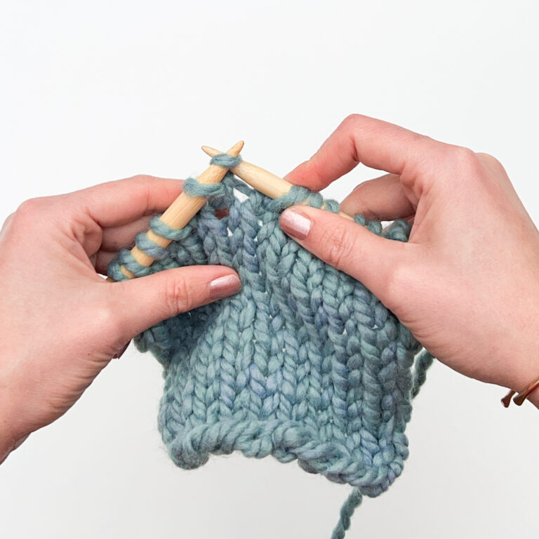 M1L Knitting & M1R Knitting Increases [2 Easy Techniques]