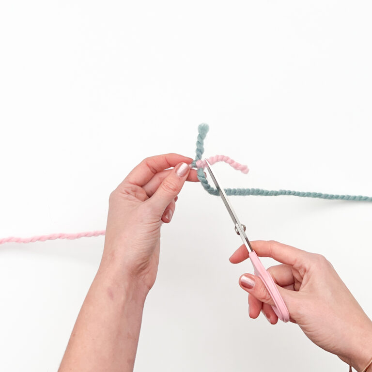 Magic Knot Yarn Join for Knit & Crochet