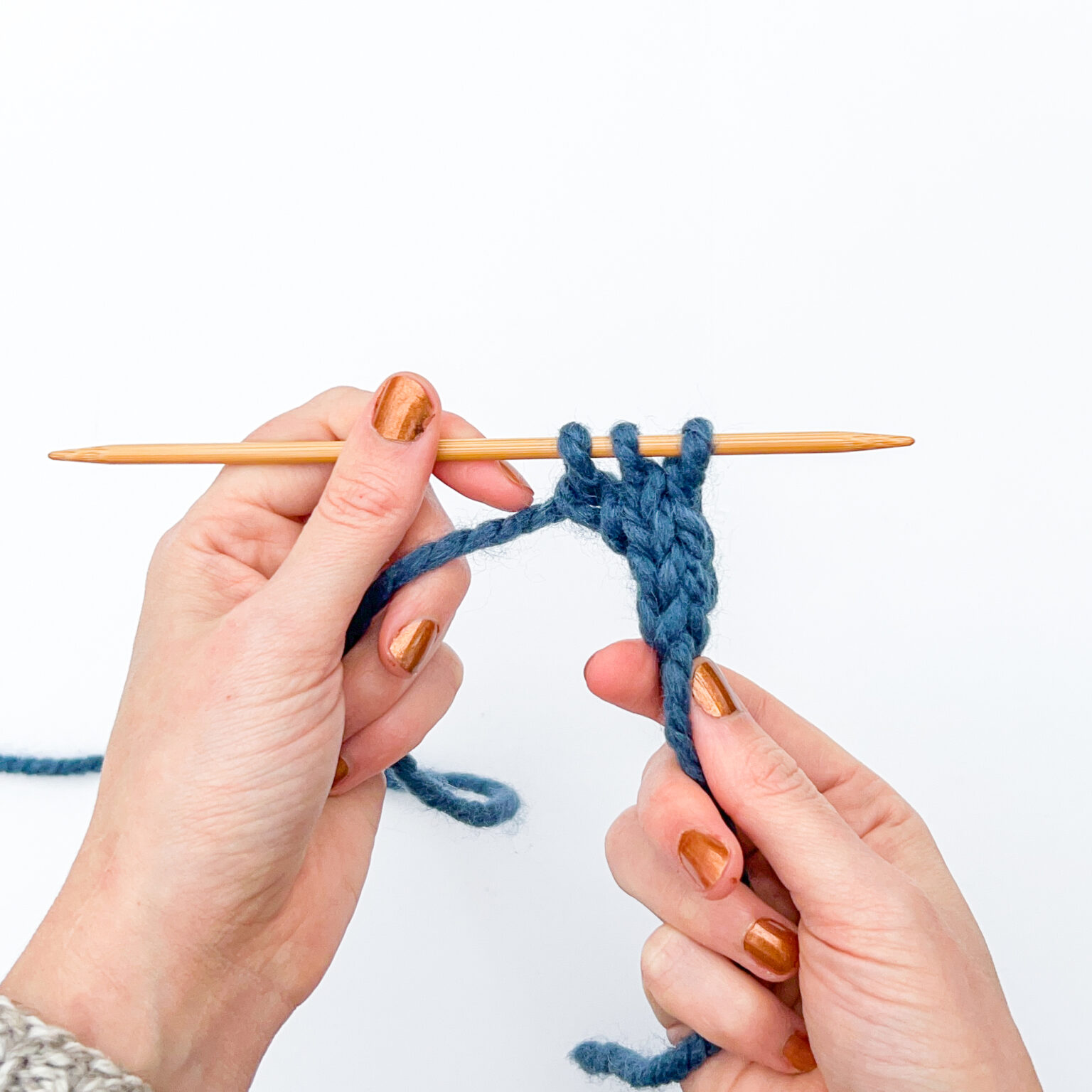 Knit I-Cord [3 Easy Steps]