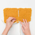 Mattress Stitch for Seaming Knits [2 Easy Steps]