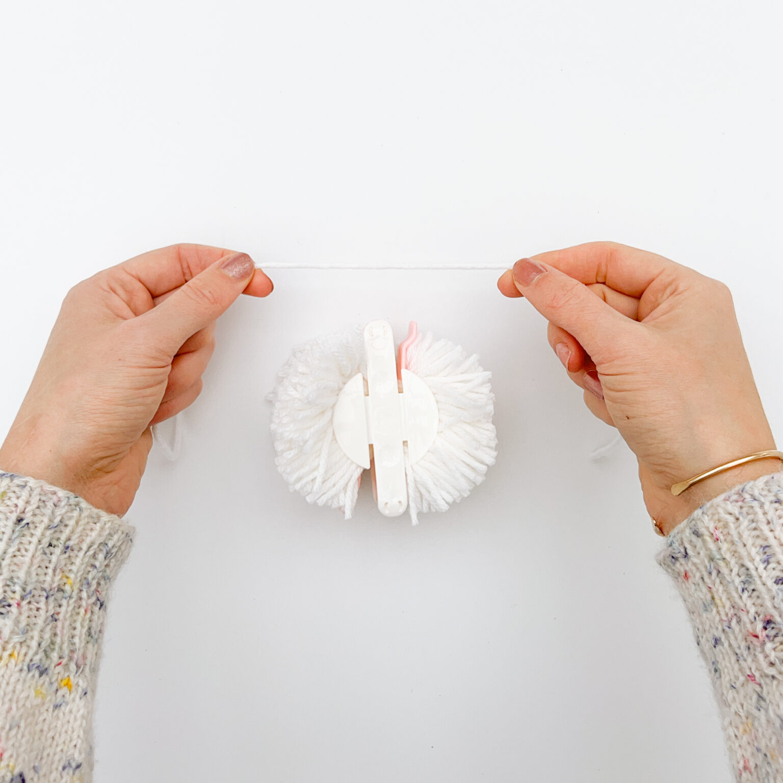 How to Make a Pom Pom in 10 Easy Steps Perfectly Every Time!