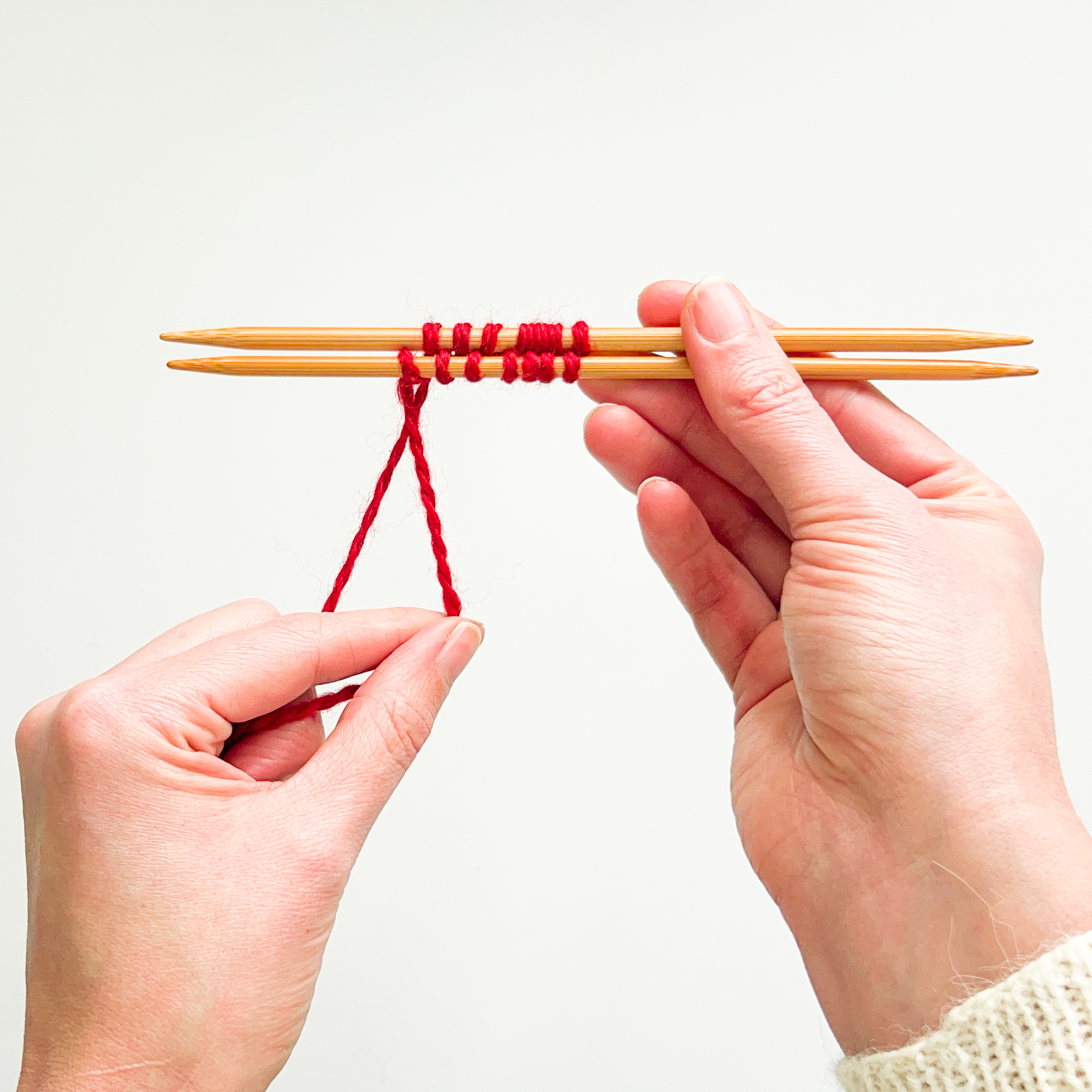 Judy's Magic Cast On - 3 Steps for Invisible Seams