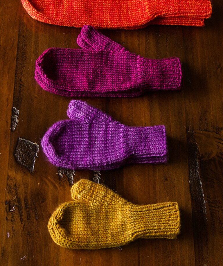 Mitten Pattern Round Up [12 Free Knitting Patterns]