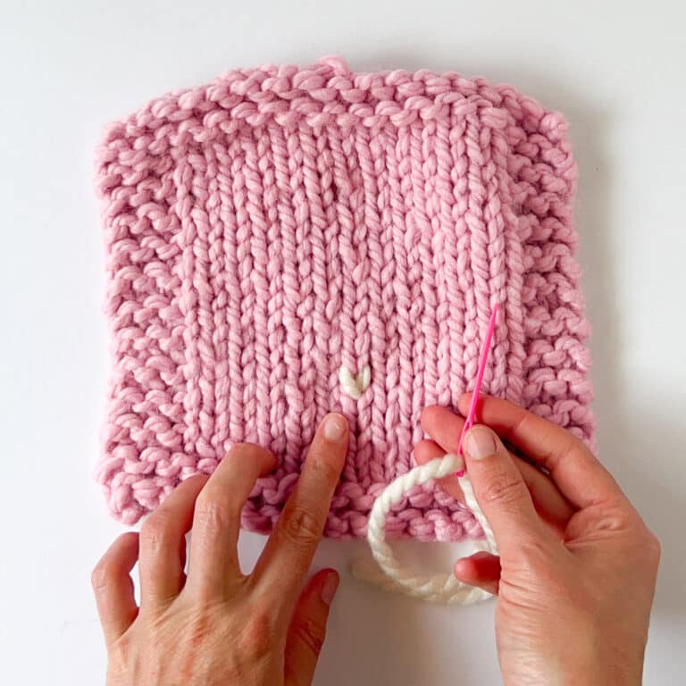 Duplicate Stitch for Beginner Knitters [5 Easy Steps]