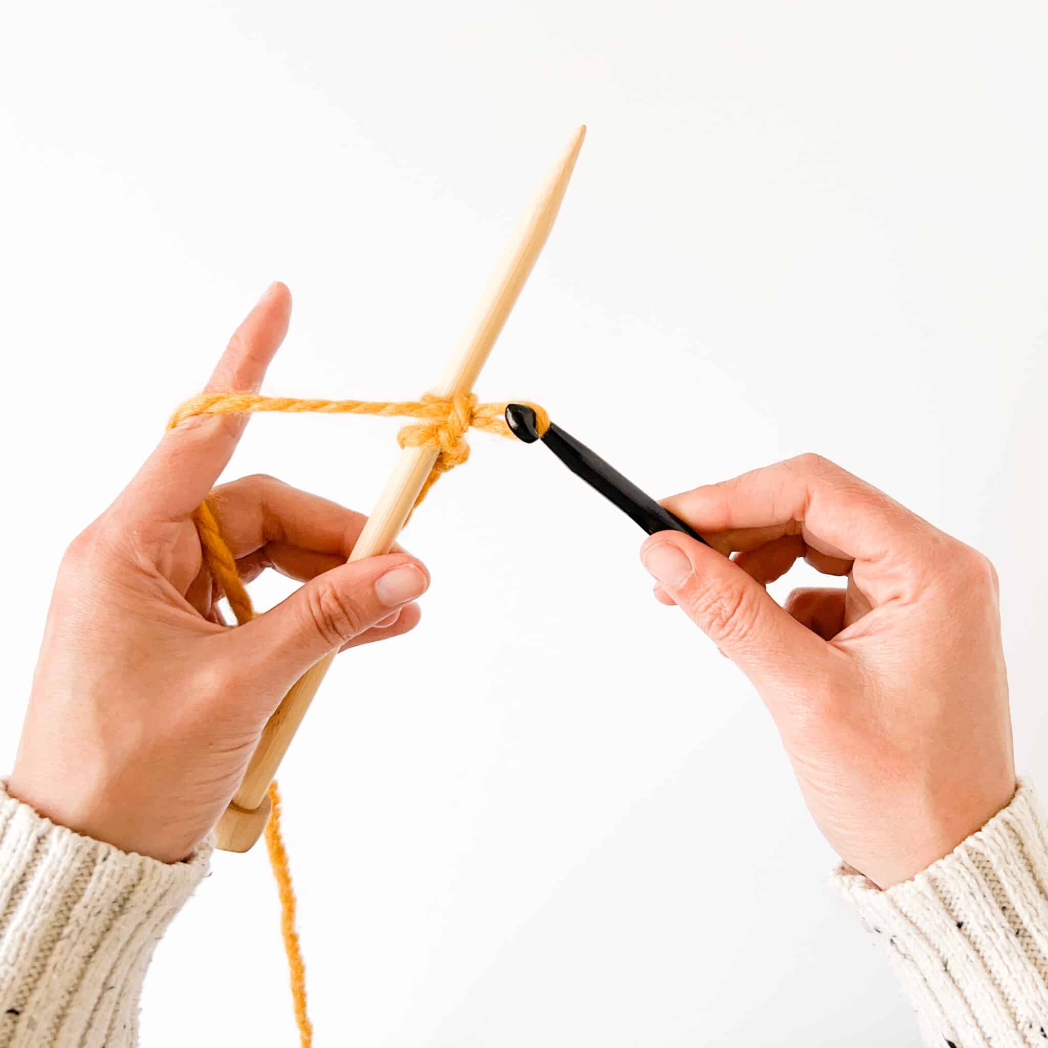 Provisional Cast On for Beginners [8 Easy Steps]