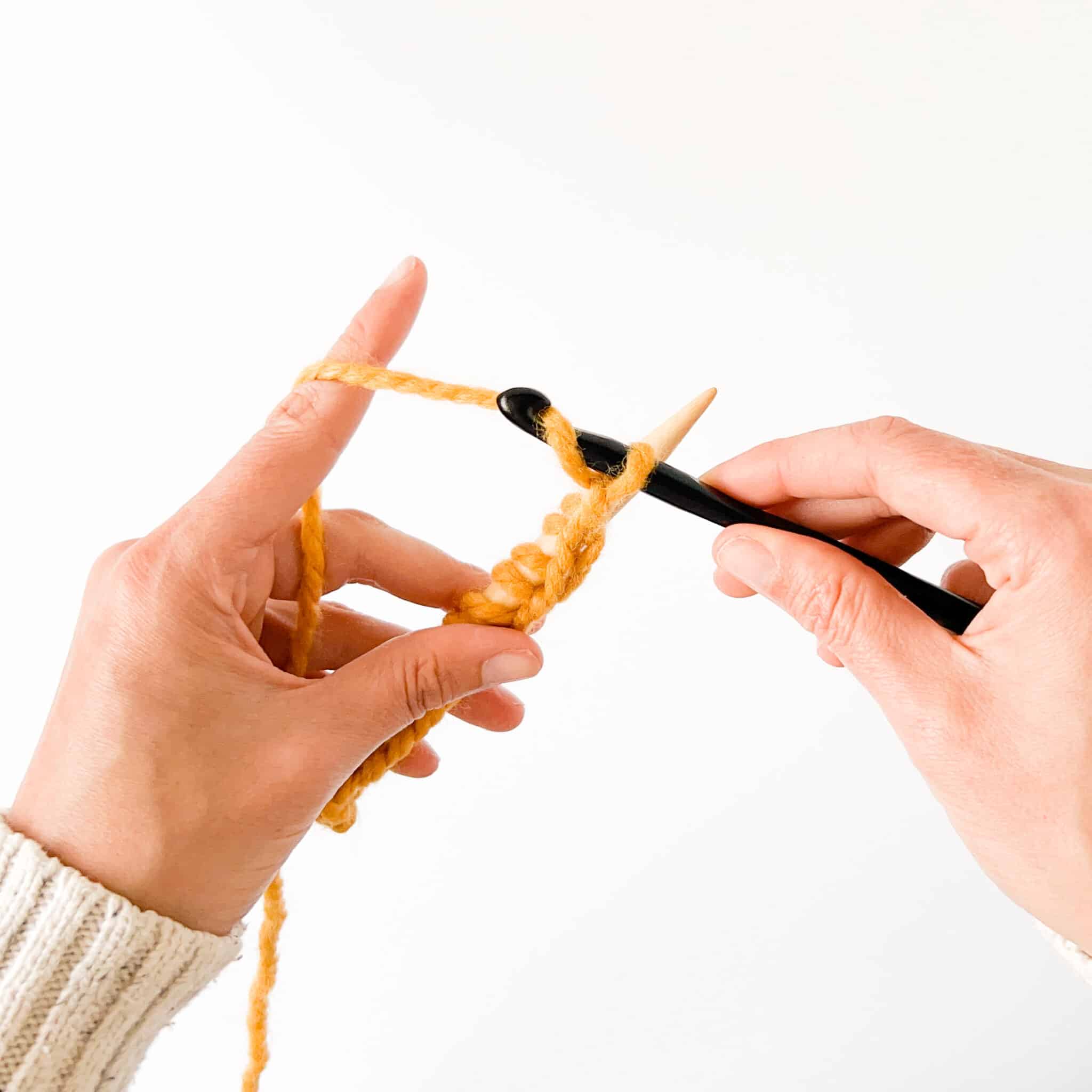 Provisional Cast On for Beginners [8 Easy Steps]