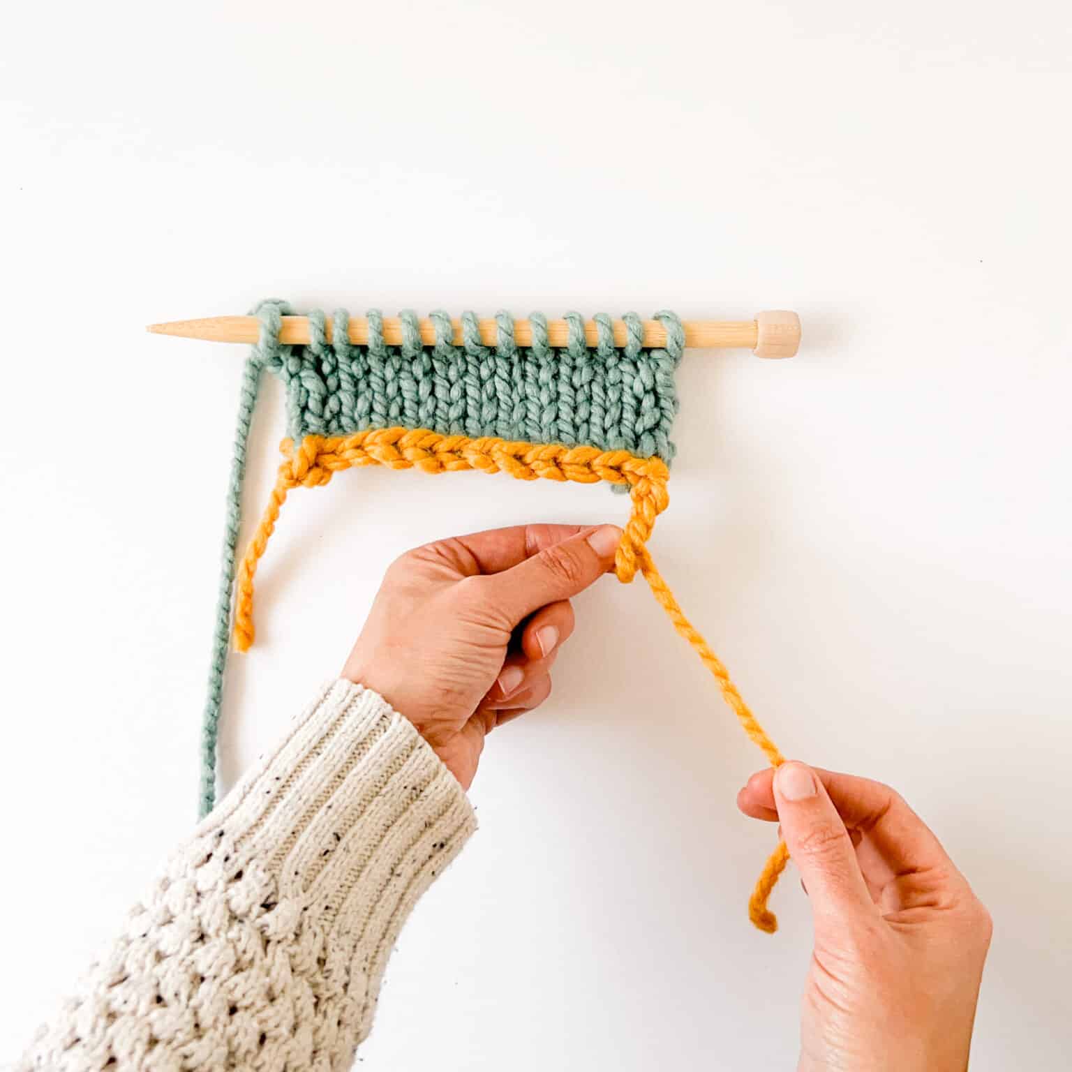 Provisional Cast On for Beginners [8 Easy Steps]