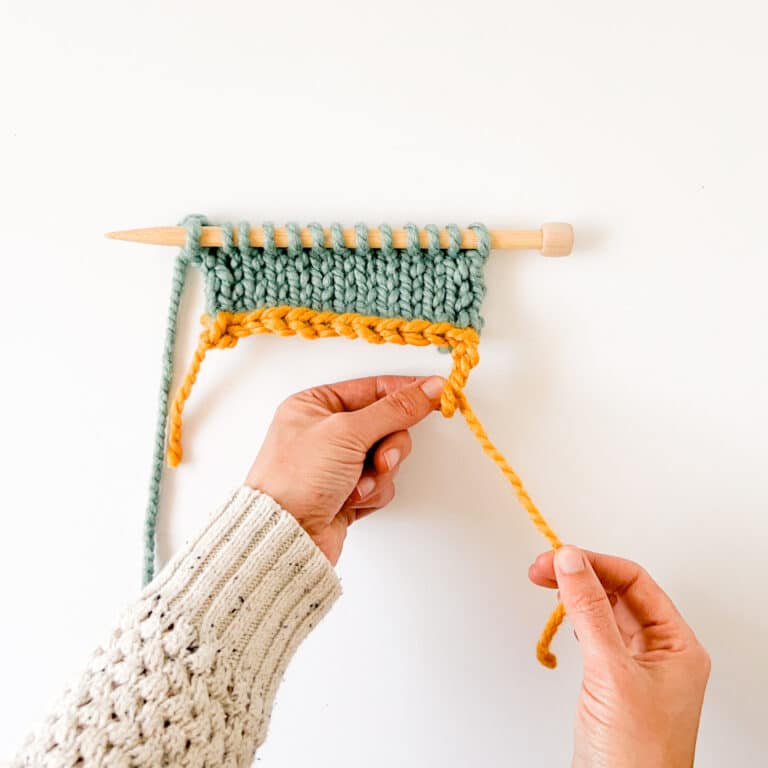 Provisional Cast On for Beginners [8 Easy Steps]