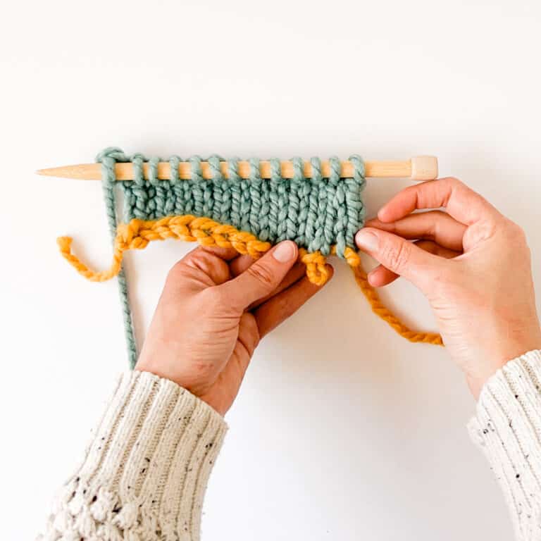 Provisional Cast On for Beginners [8 Easy Steps]