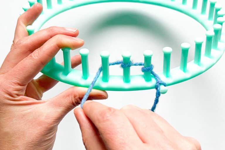 Loom Knitting Tutorial: The E-Wrap Cast On in 3 Easy Steps!