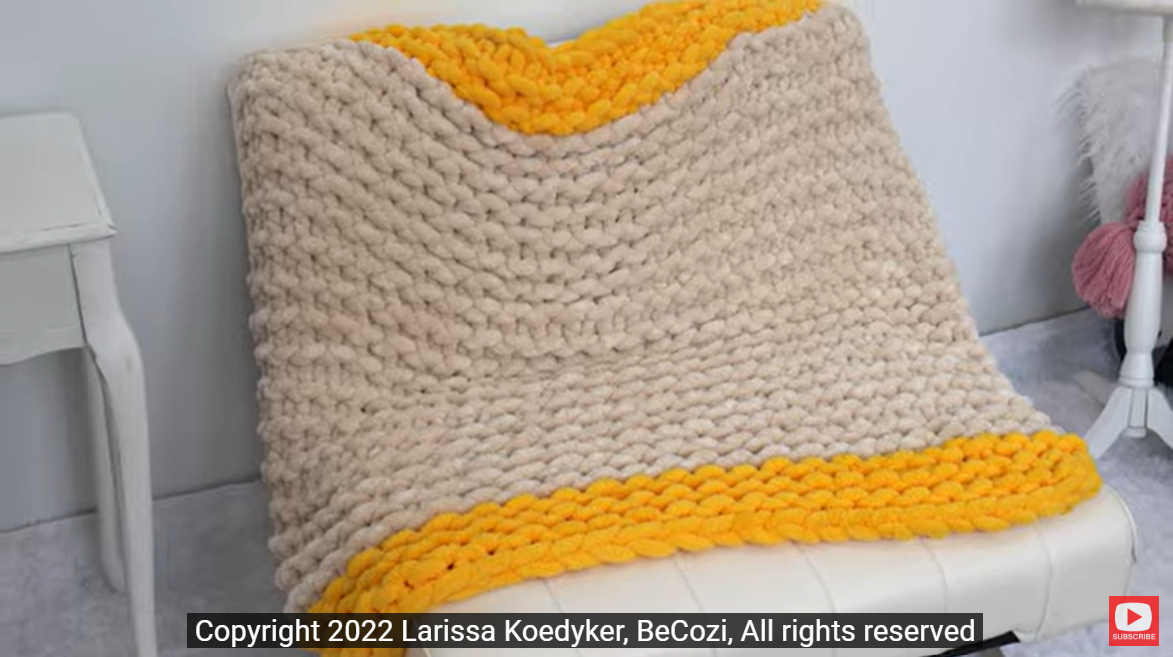 10 Fun Free Finger Knitting Blanket Patterns