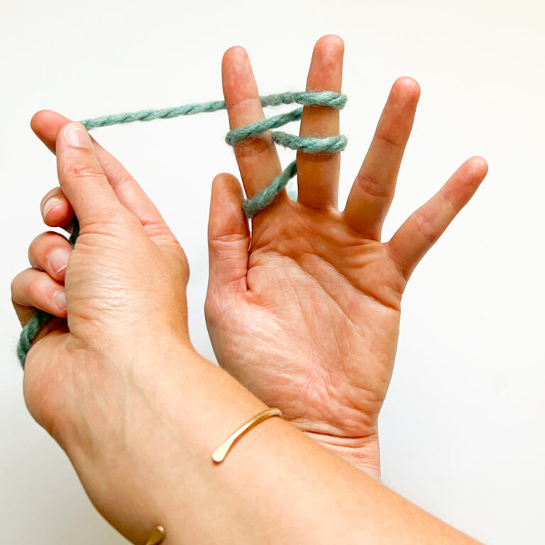 How to Finger Knit: 2 Easy Ways for Beginners!