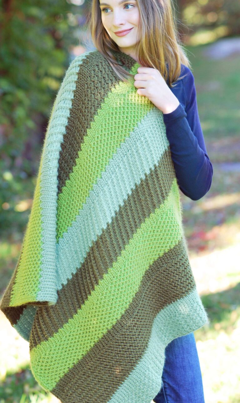 10+ Soft, Cuddly, and Fun Loom Knitting Blanket Patterns! - Knitting.com