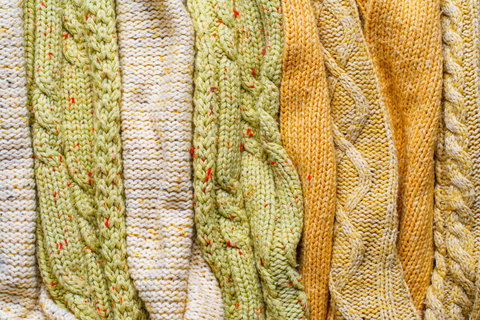 10 Free Cable Knitting Patterns for Beginners! - Knitting.com