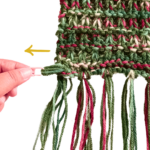 How to Loom Knit a Scarf: 5-Step Easy Loom Knit Scarf Pattern for ...