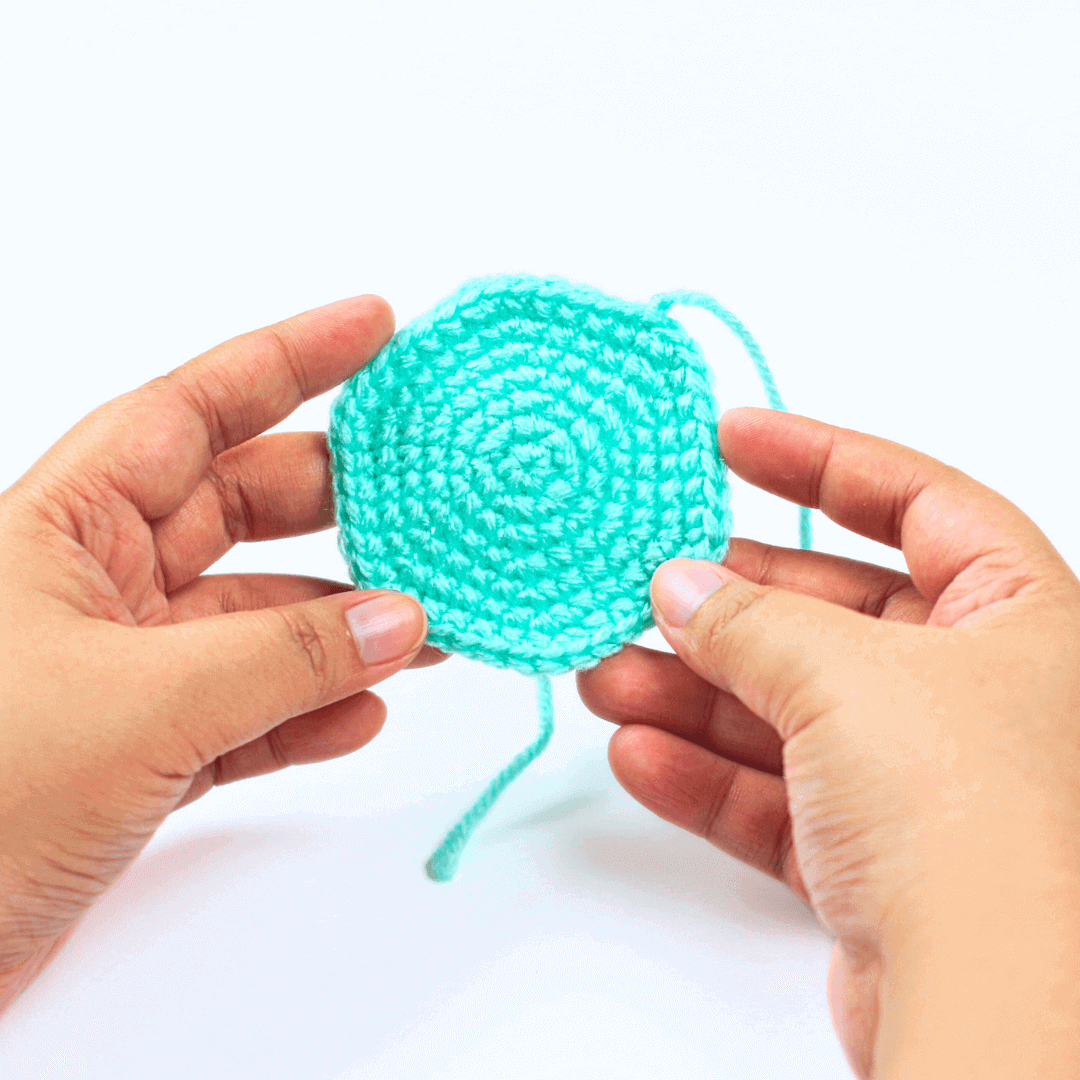 Magic Circle Crochet Tutorial for Beginners: 4 Super Simple Steps ...