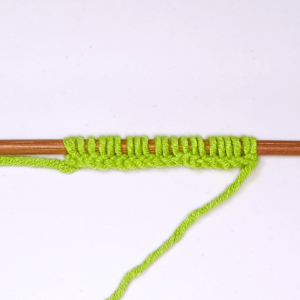 How to Knit the Linen Stitch in Just 2 Easy Rows - Knitting.com